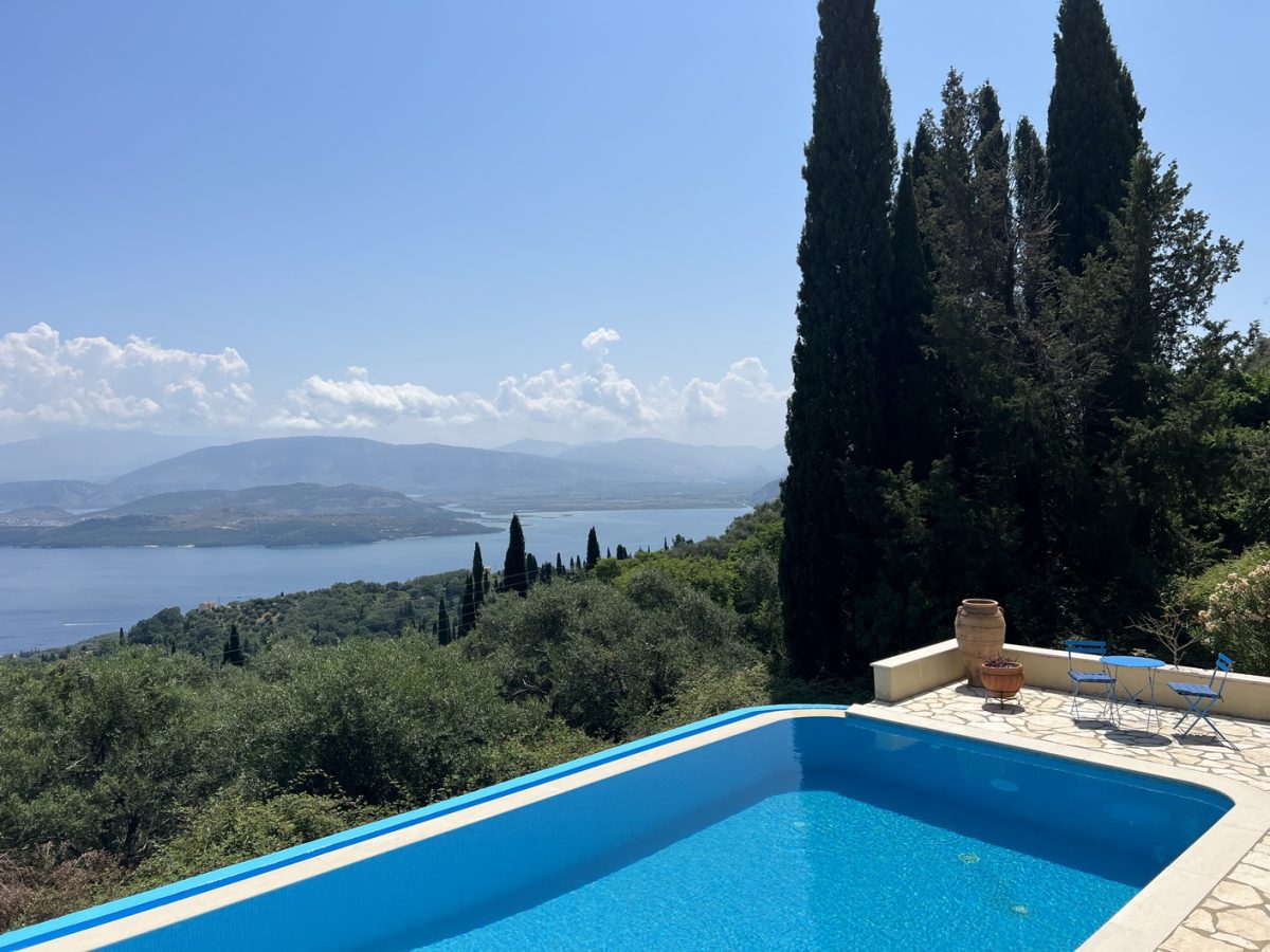 Corfu Villas for sale 2300sqm North East - Corfu Homes